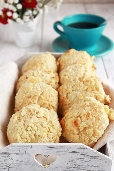 Malunggay Pandesal - Foxy Folksy